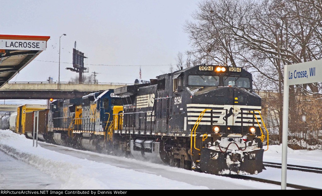 NS 9094, CP's Tomah Sub.